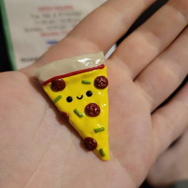 Miniature Pizza Magnet| Pizza Lover Gifts| Magnetic Board Office Decor ...