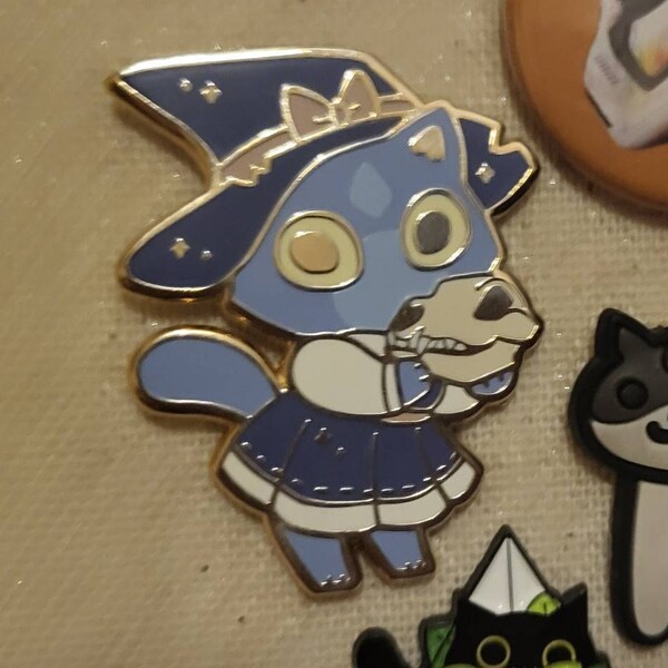 Shy Guy SCP 096 Hard Enamel Gold Pin - Etsy