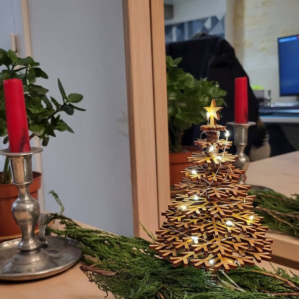 DIY 3D Christmas Tree With LED Lights - Warm&cozy Christmas Look, Set ...