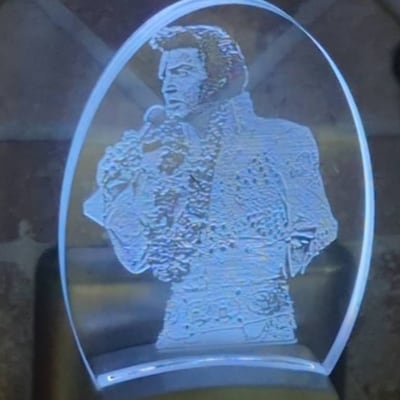 Wolf Howling at Moon Night Light Sitiing Scene 2 and 3D Carved Battery ...