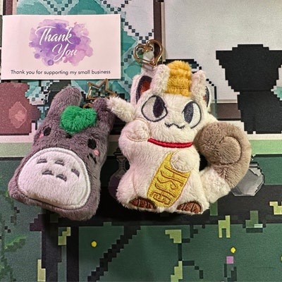 Manekineko Meow Cat Pocket Friend Embroidered Plush Keychain - Etsy