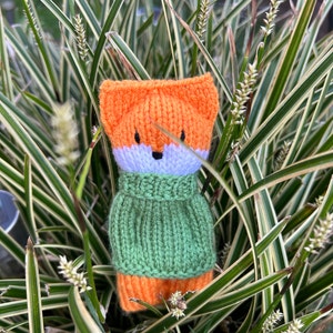 Pocket Buddies KNITTING PATTERN - Etsy
