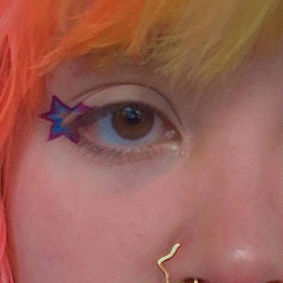 Tiny Honeycomb Flat Back Labret Piercing Minimalist Ear Cartilage Helix ...