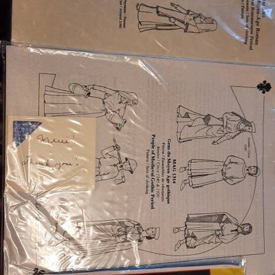 Sewing Pattern-cotehardie Medieval Dress - Etsy