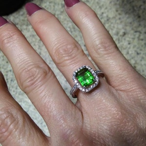 R2687R Classic Mt. St. Helens Ruby Red Helenite July | Etsy