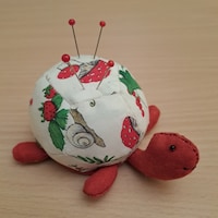 Turtle Pincushion PDF Sewing Pattern and Tutorial - Scrap Buster ...