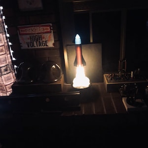 Retro Futuristic Rocket Space Ship / Spaceship LED Lamp Free Shipping ...