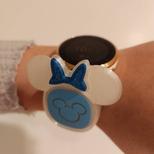 FLEXIBLE Magicband Plus Puck Holder for Smart Watch Band Ear - Etsy