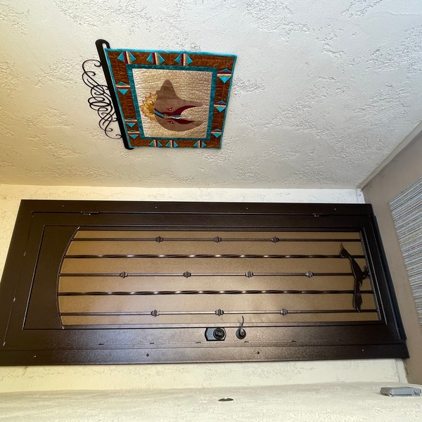 28 Inch Windy Scroll Project Holder or Quilt Hanger Dark Gray Metal ...