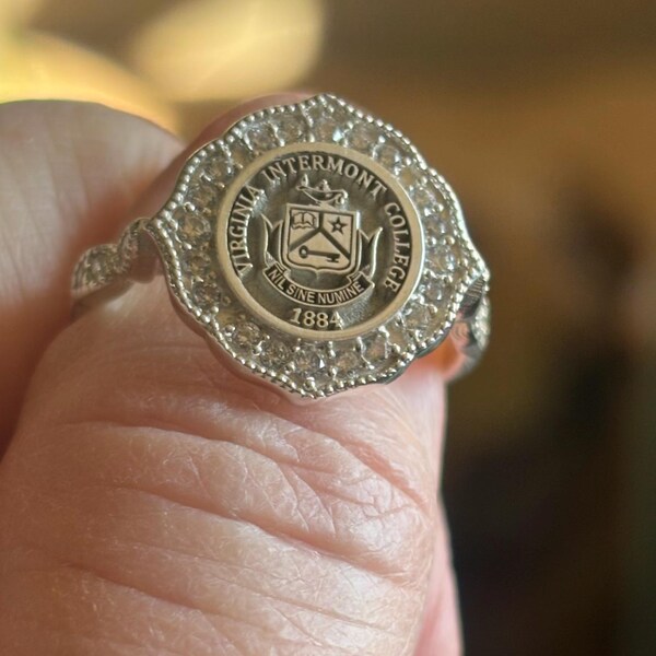 Class Rings, Silver Class Rings, Graduation Rings, Unique Class Rings ...