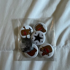 Domo Pins 4 Piece 1 Inch Button Pin Set Comes With - Etsy