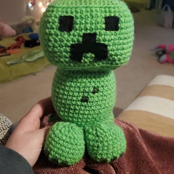 Creeper Amigurumi Crochet Pattern Pdf Pdf-pattern ENG / SPA Amigurumi Creeper Videogame Patterns ...