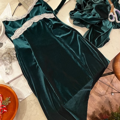Holiday Velvet Dress Sewing Pattern PDF XS-L - Etsy