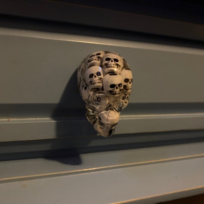 Clear Skull Door Knobs/drawer Knobs set of 2 With Mini Skulls, Clear Kitchen/bathroom Cabinet ...