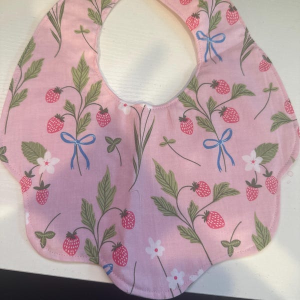 Baby Scallop Bib Sewing Pattern: Reversible 4-in-1 (PDF Pattern) - Etsy