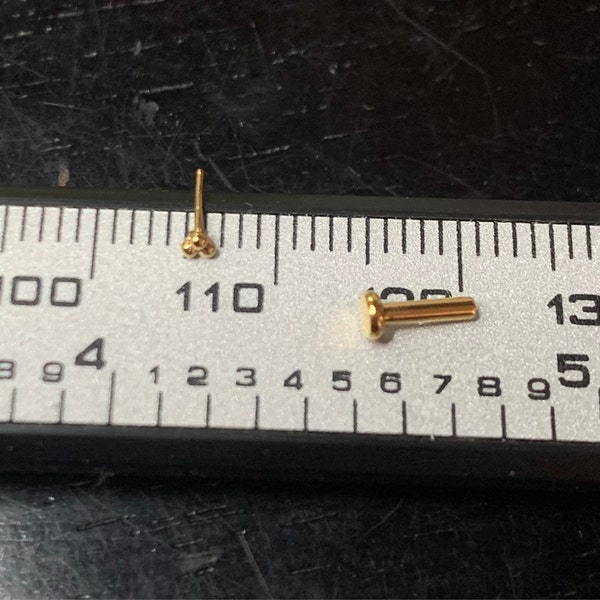 Ultra Tiny 2mm TRI-BEAD Nose Ring • Threadless Nose Stud • Dainty Nose ...