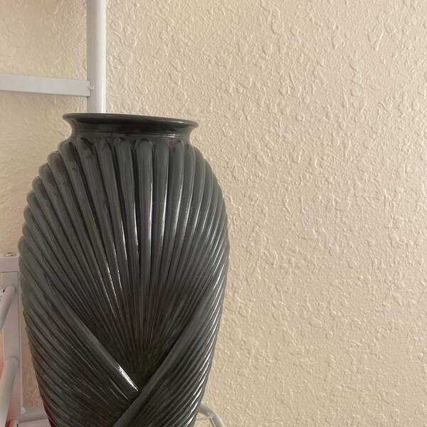 Pink Vases Post Modern Octagonal Vase Action of Japan Ribbed Vase Mccoy ...