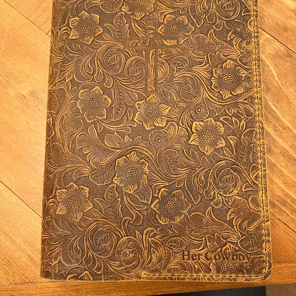 Personalized KJV Holy Bible Cover , Custom Leather Holy Bible Book Case ...