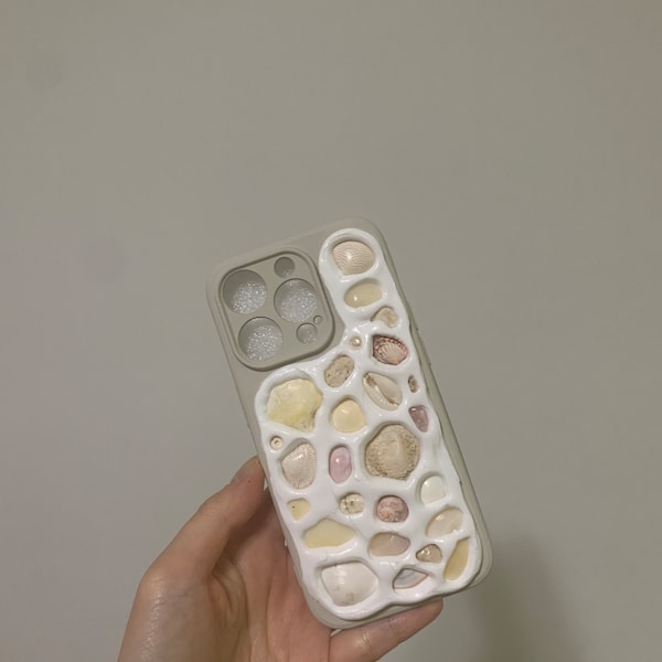 Seashell Mosaic Handmade Phonecase / iPhone Cover Case Mobile / Natural ...