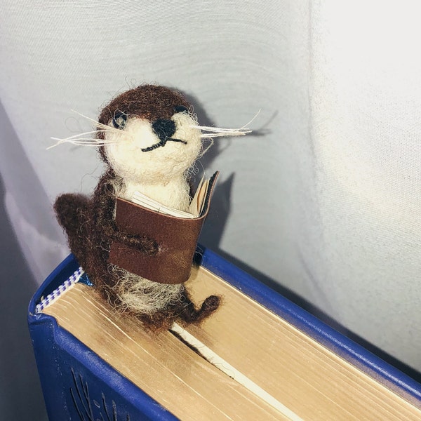Funny Otter Bookmark, Needle Felted River Otter Figurine Otter Lovers ...