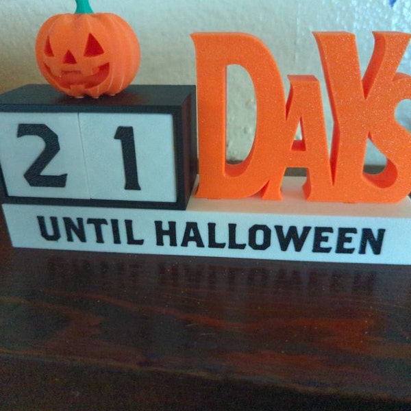 UFO Alien Abduction Silver LED Desk Lamp, Nightlight or Alien Decor ...