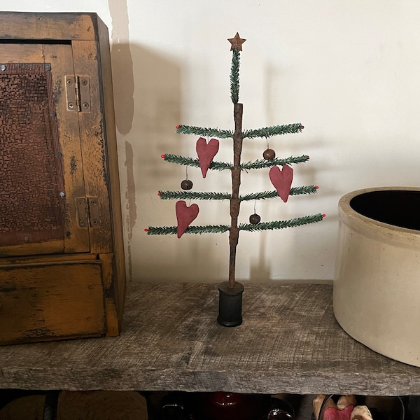 Primitive Christmas / Winter Faux Feather Tree Nearly 3 Feet Tall ...