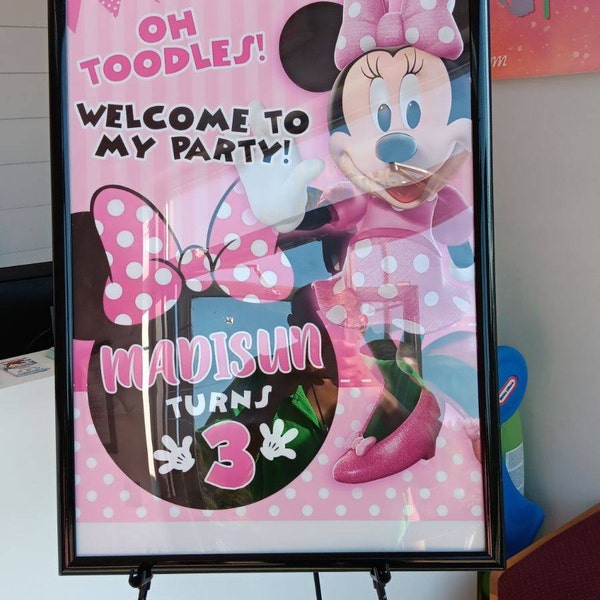 Minnie Mouse Pink Welcome Sign, Minnie Mouse Pink Welcome Board, Minnie ...