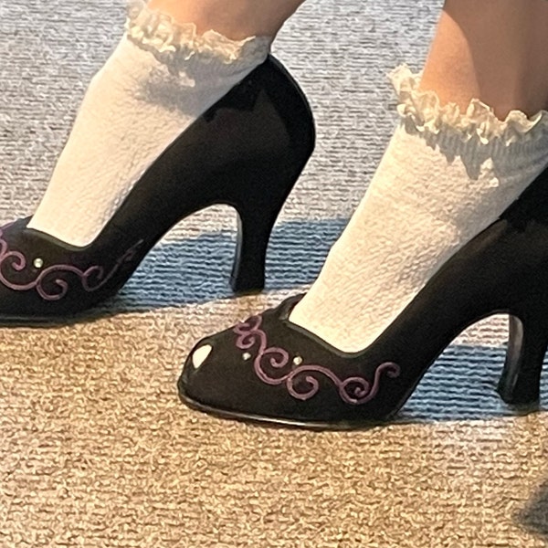 1970s Black & White Platform Pumps by Bellesco UK 6 - Etsy UK