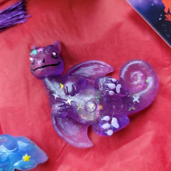 Emerald Green Lucky Stars Eastern Peep Dragon Figurine Noodle Dragon - Etsy