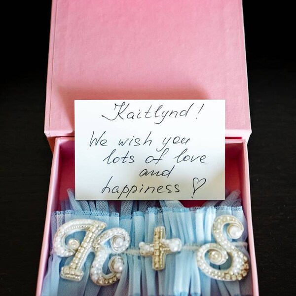 Light Ivory Wedding Garter With Infinity Sign and Ostrich Feathers ...