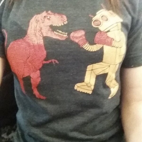 Dinosaur Vs Robot - Unisex Mens T-shirt Retro Scifi Tee Shirt Awesome ...
