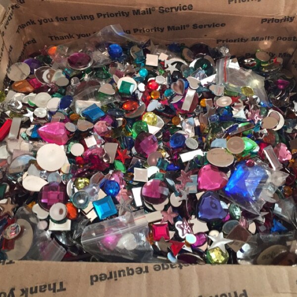 The Craft Bulk Box Crafting Flat Back Gems Rhinestones, Acrylic ...