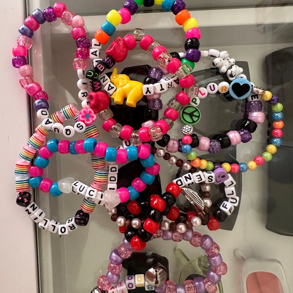 UFO Alien Kandi Bracelet, Alien Lover, UFO Inspired, Sci-fi - Etsy