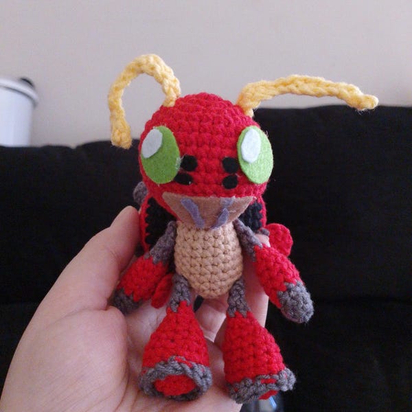 Tentomon Crochet Amigurumi Pattern - Etsy