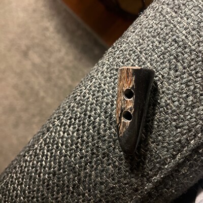 FREE First Class Shipping, Real Bone Toggle Button With Ridges, 2 Hole ...