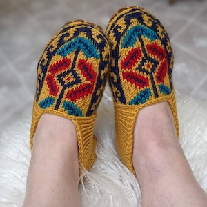 Knitting Pattern Azerbaijani Style Slipper Socks Knitted | Etsy