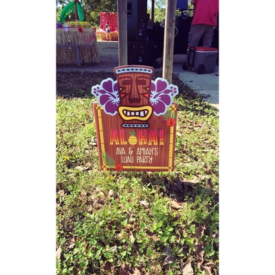 Tiki Luau Welcome Sign Tropical Hawaiian Summer Party Outdoor Lawn ...