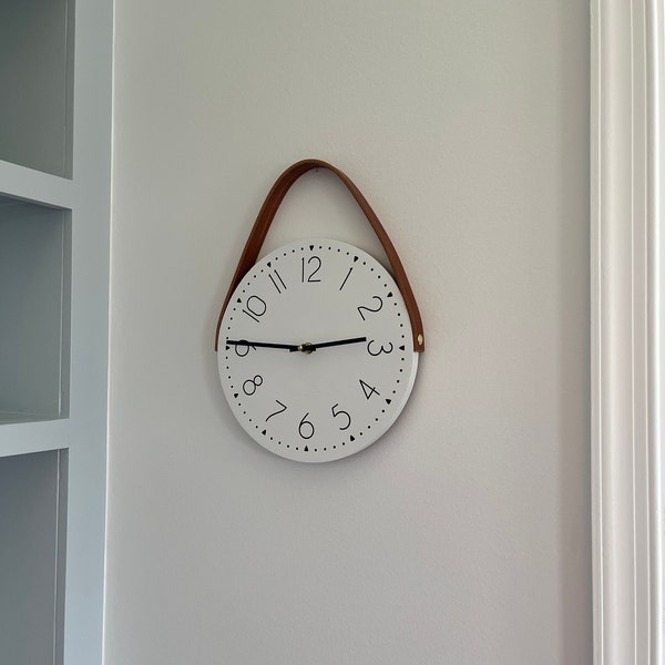 Small Wall Clock - Tiny Home Decor - Modern Style Living - Modern ...