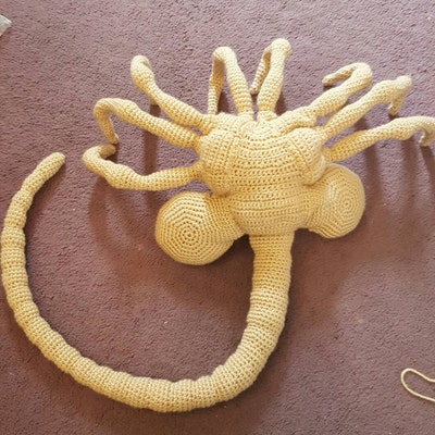 Facehugger Crochet Pattern - Etsy