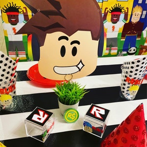 7 Roblox Paper Plates / Roblox Birthday Party / Roblox | Etsy
