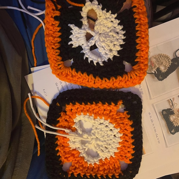 Spooky Skull Granny Square Crochet Pattern - With DIAGONAL Option - Etsy