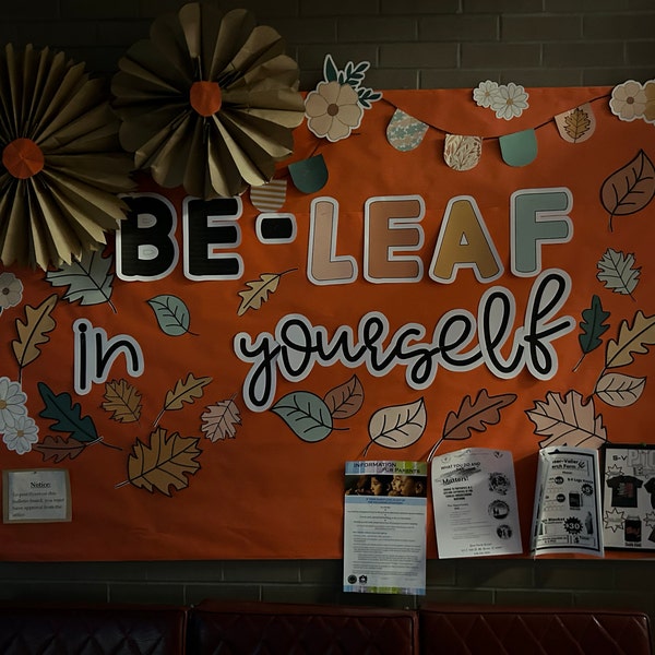 Fall Classroom Bulletin Board Decor: Leaf Theme (PDF) - Etsy