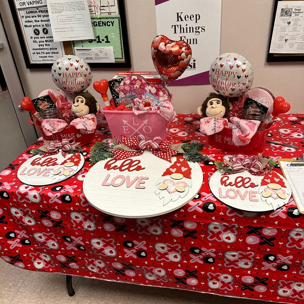 Valentine Door Hanger Laser File, Valentine Gnome Laser Cut Design SVG ...