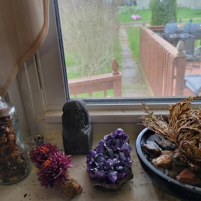 Cthulhu Stone Idol Newspaper & Crate Lovecraft Concrete Statue Mythos ...