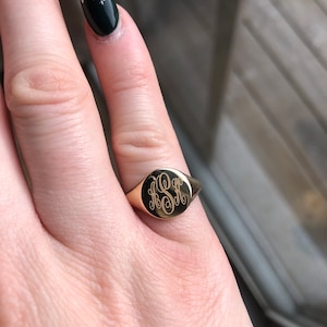 Handmade Flat Signet Ring / 14k & 18k Gold Signet Ring / Gold | Etsy