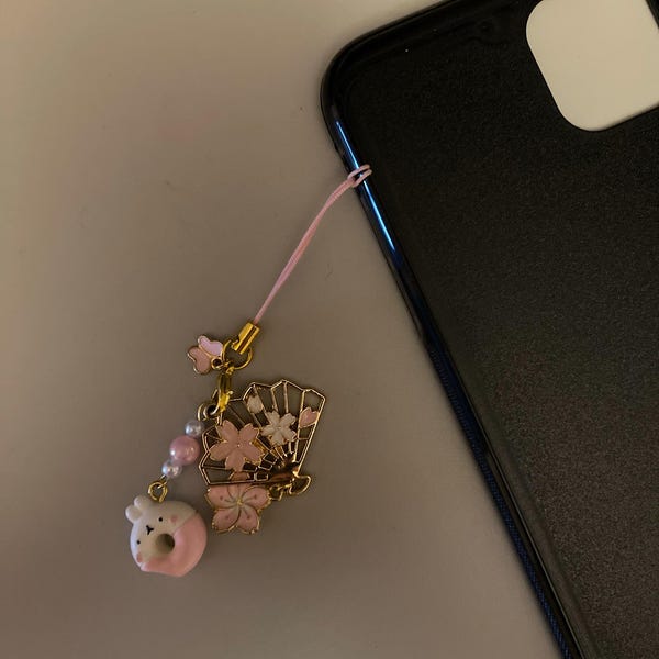 Kawaii Neko Keychain - Cute Pastel Cat Keyring - Animal Lover Gift ...