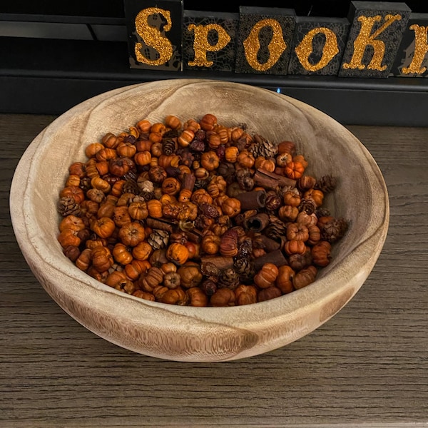 Sparkling Gold Potpourri Bowl Filler. Holiday Classic 15 Small Glitter ...