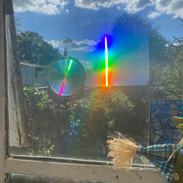 SUN CATCHER / RAINBOW Maker, Makes Giant Rainbows Across Your Room ...