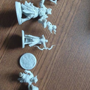 Dragonborn Berserker Miniature Mauler Dungeons and Dragons Mini RPG ...