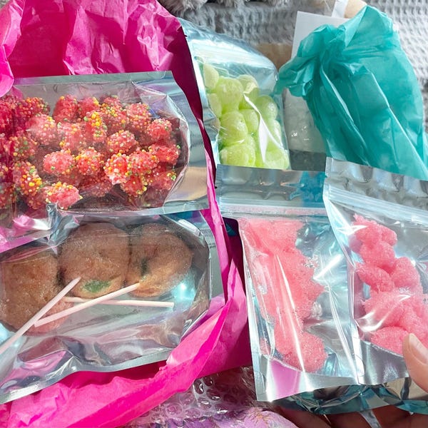 Freeze Dried Candy STRAWBERRY Snack ASMR Crunchy Sweet Treat Party ...